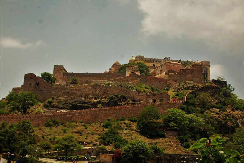 The second longest wall in the world at Kumbhalgarh Fort, Rajasthan