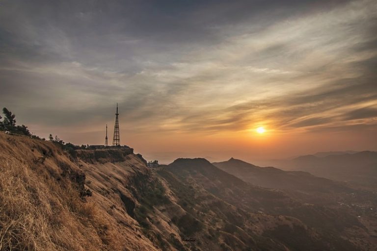 25 Amazing places to visit near Mumbai Pune in monsoon