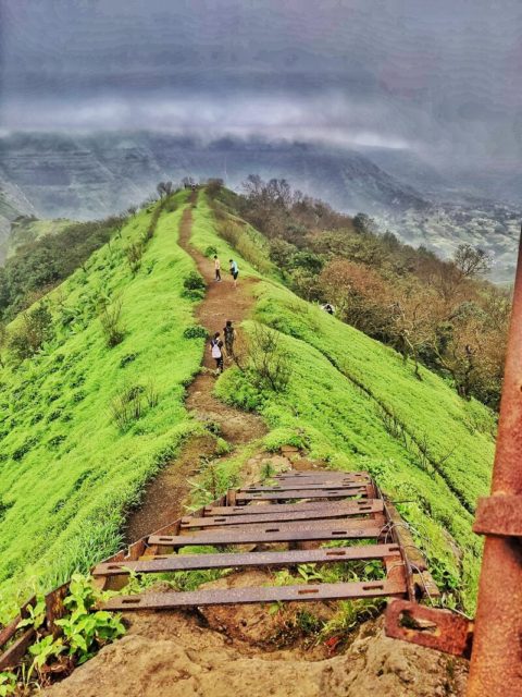 Peb Fort Trek – Trekking along the railway tracks(INR 400)