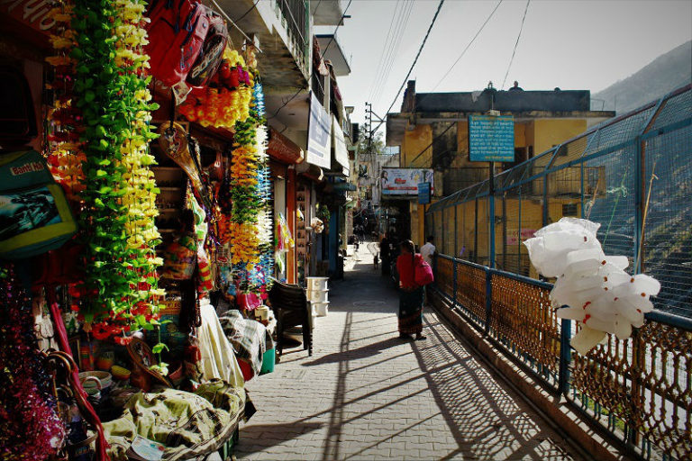 Devprayag - Confluence of rivers Bhagirathi and Alaknanda to form Ganga