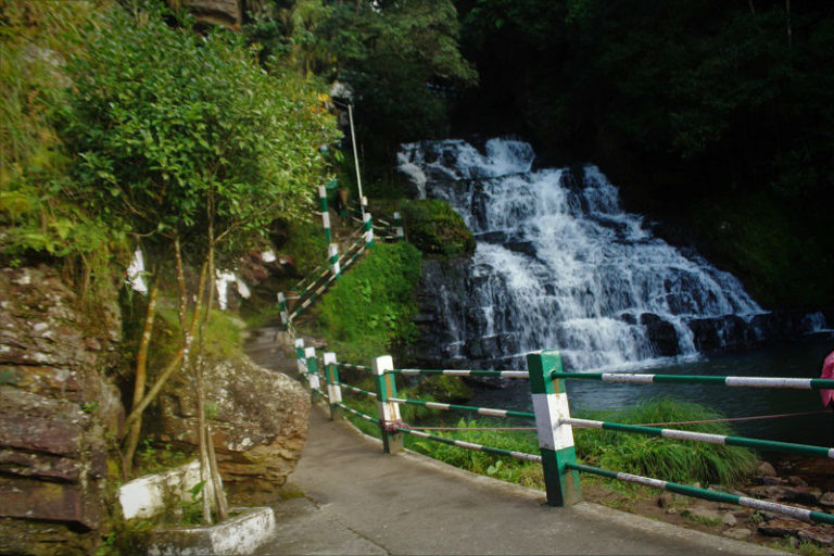 Shillong Meghalaya – A Journey through clouds to the Scotland of the East