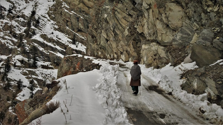 Kalpa in winters –Experience snowfall amidst the Kinnaur Kailash mountain