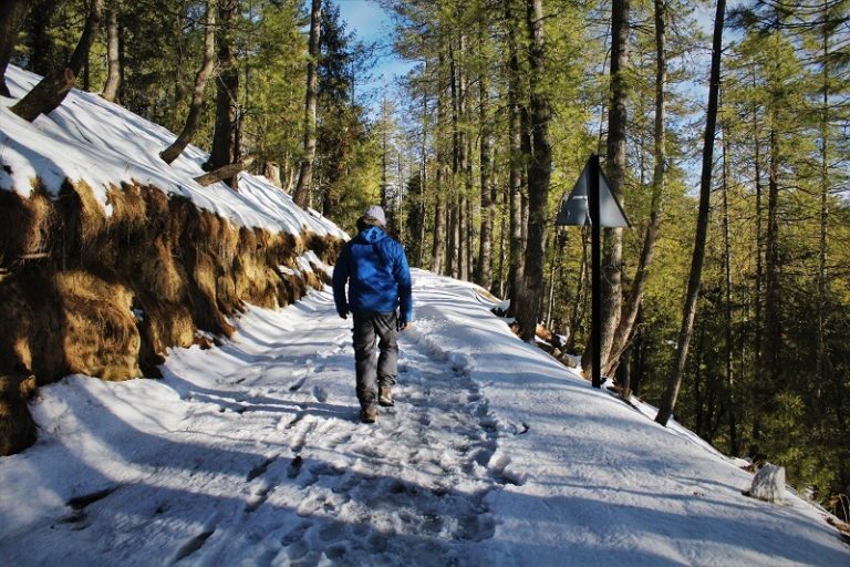 Narkanda in winters - An unexplored hidden gem in the lap of Himalayas