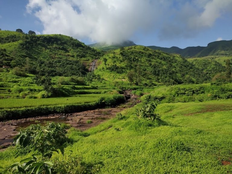 Garbett Point Trek – An exciting one day trek near Mumbai (INR 350)