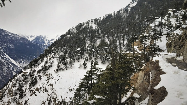 Kalpa in winters –Experience snowfall amidst the Kinnaur Kailash mountain
