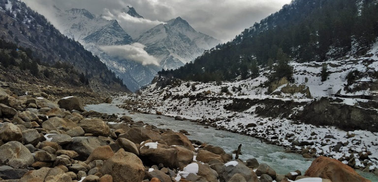 Spiti Valley in winters – “A travel guide to the journey of a lifetime”