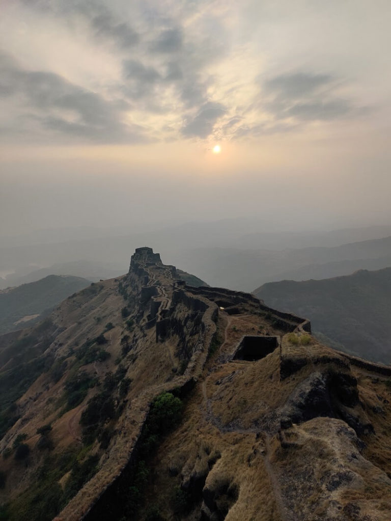 Rajgad Fort Trek – An exciting one-day trek near Pune/Mumbai (INR 200)