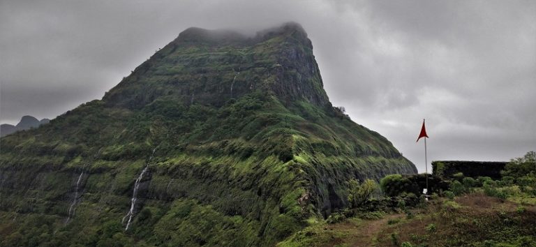 Ghangad Fort Trek – An exciting one day trek near Pune/Mumbai(INR 300)