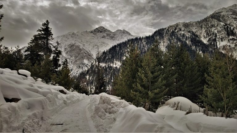 A trip to India’s last inhabited village Chitkul in winters