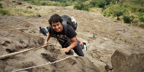 Dhak Bahiri Cave trek – A trek not for the faint-hearted (INR 200)