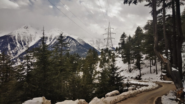 Kalpa in winters –Experience snowfall amidst the Kinnaur Kailash mountain