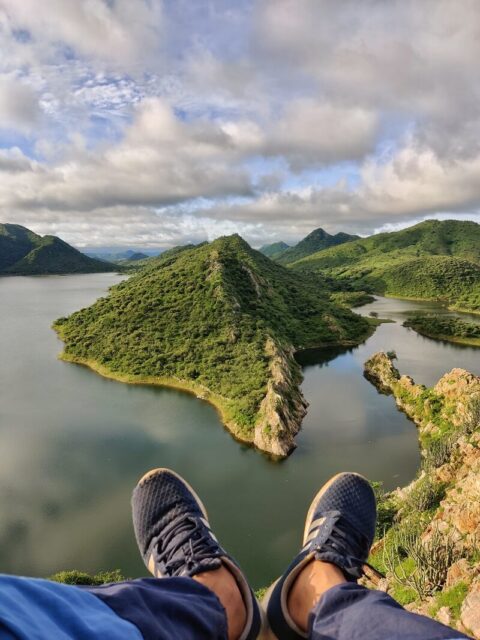 Bahubali Hills Udaipur - A short hike to the Heaven!!