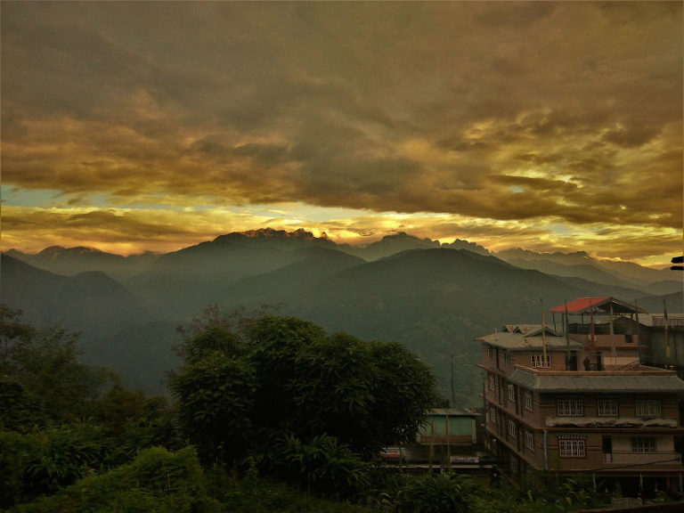 Pelling Sikkim – A peaceful town at the foothills of the Kanchenjunga